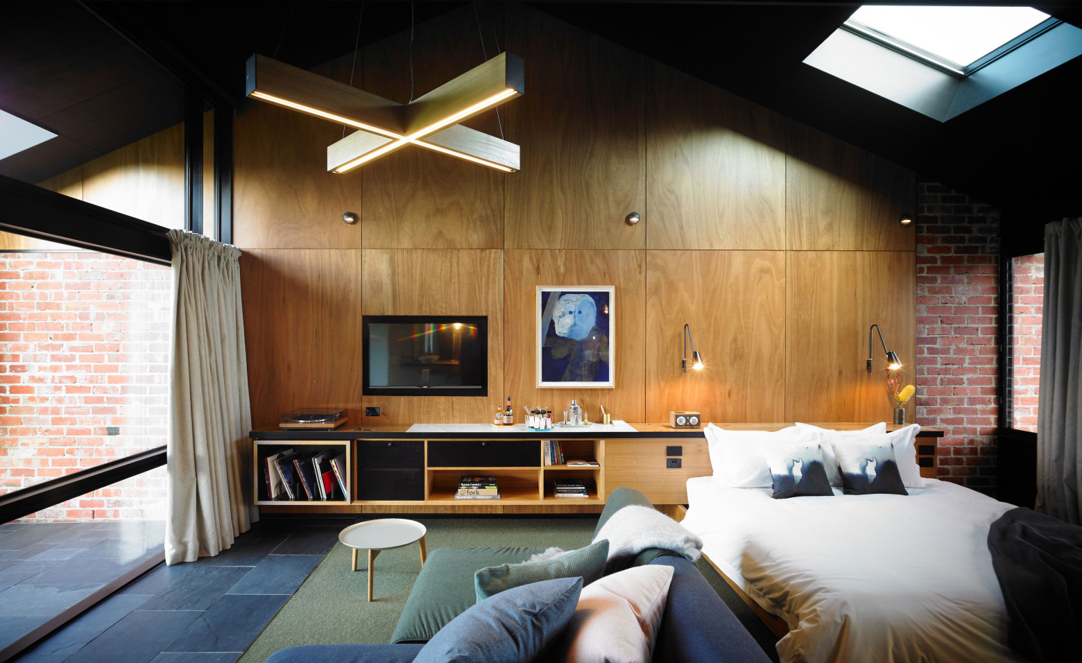 12 hotels for vinyl lovers - The Spaces