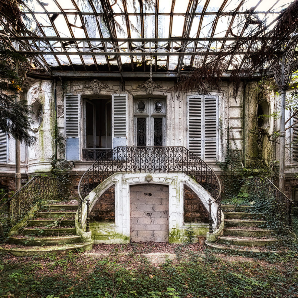 Beyond ruin porn: urban explorer James Kerwin shoots Europe's forgotten buildings