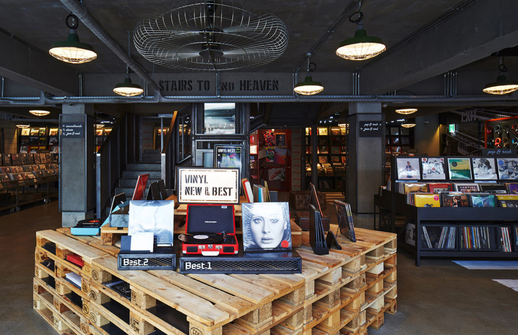 Seoul gets a sleek new vinyl hub