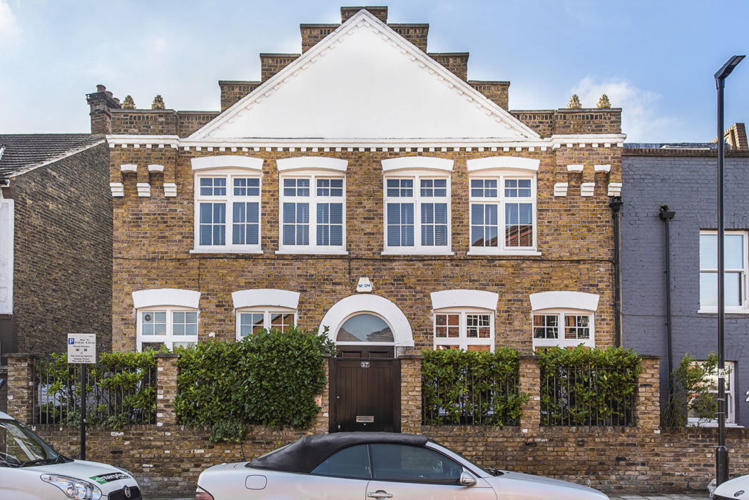A home inside a London citadel hits the market for £2.25m - The Spaces