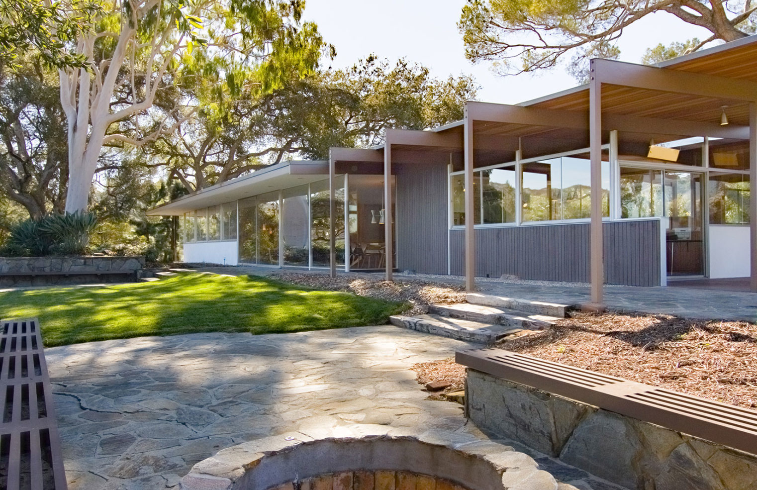 Midcentury gem by Richard Neutra goes on sale for $1.795m in LA - The ...