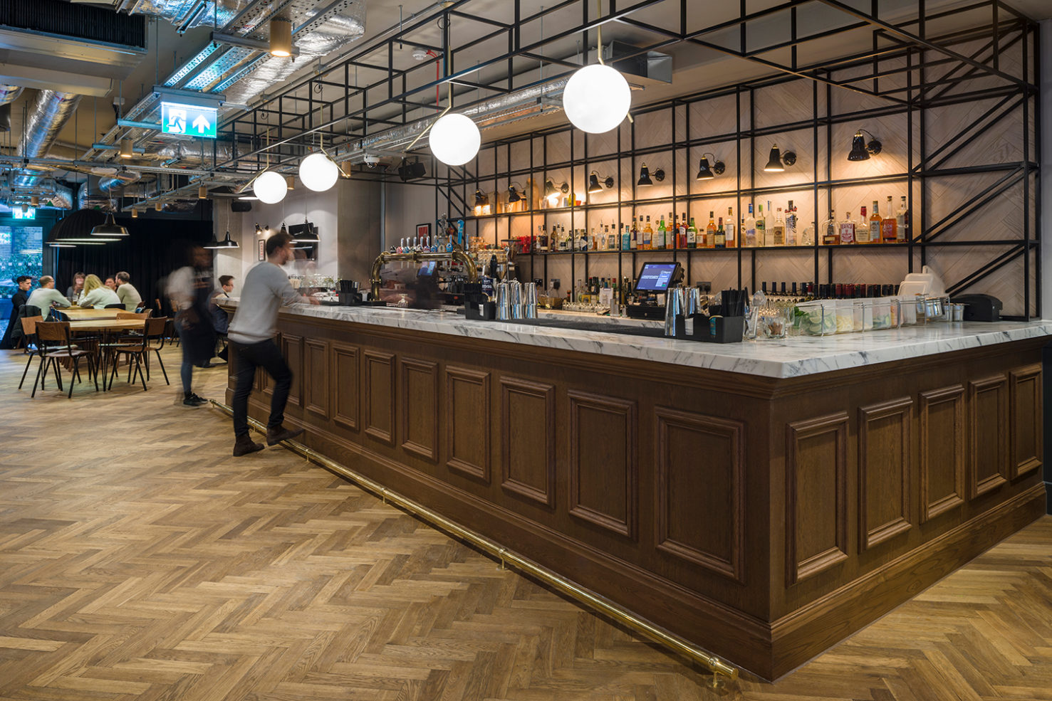 Saatchi & Saatchi heads east to a new 100,000 sq ft London base - The ...