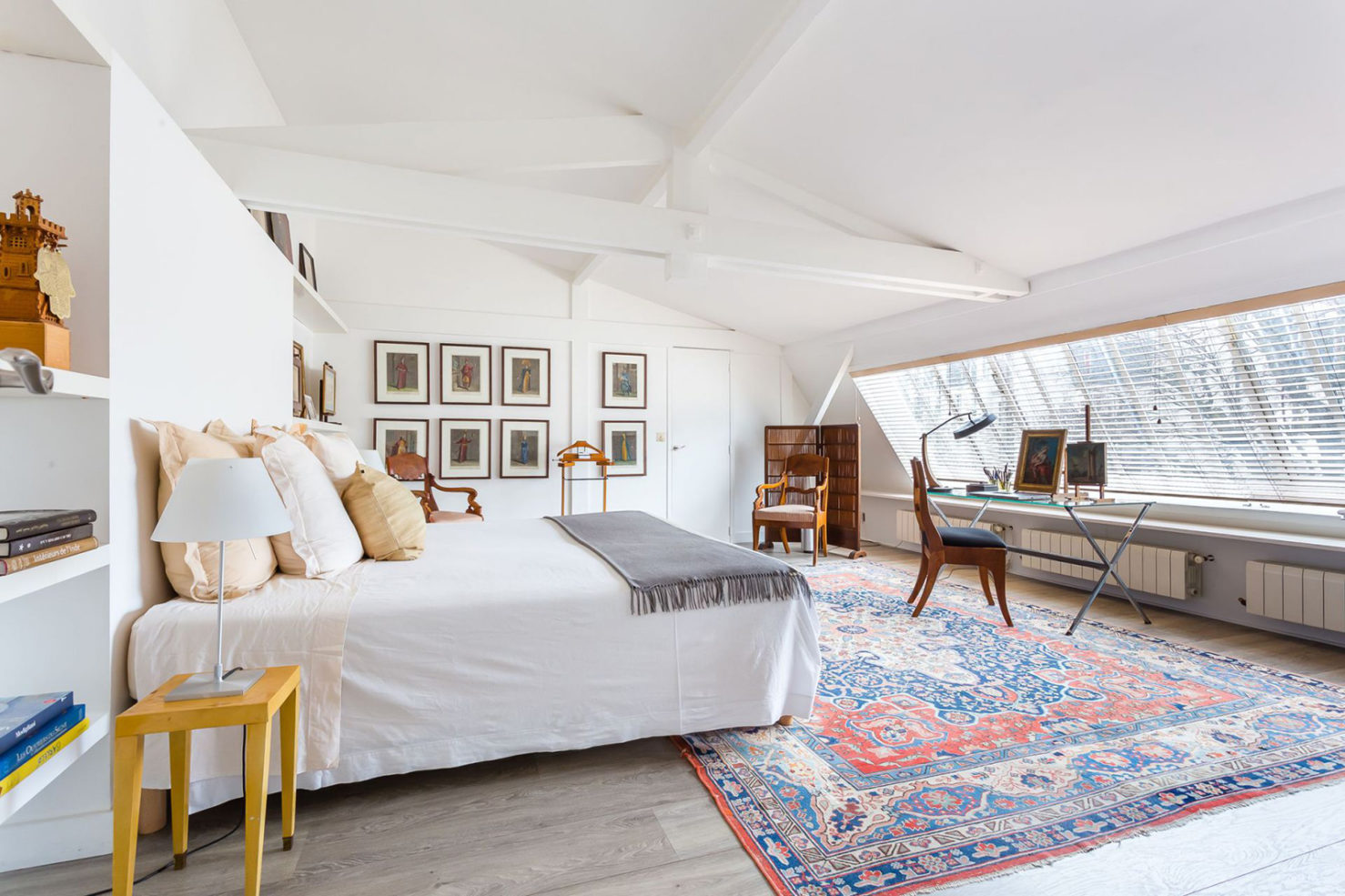 Light-filled warehouse conversion hits the market in Paris for €2.45m ...