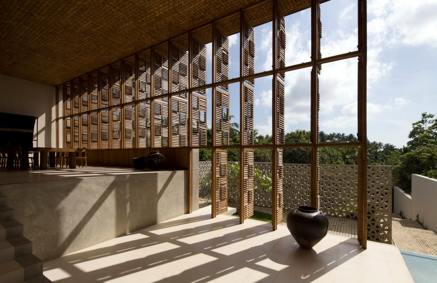 Holiday home of the week: a Sri Lankan villa by Shigeru Ban