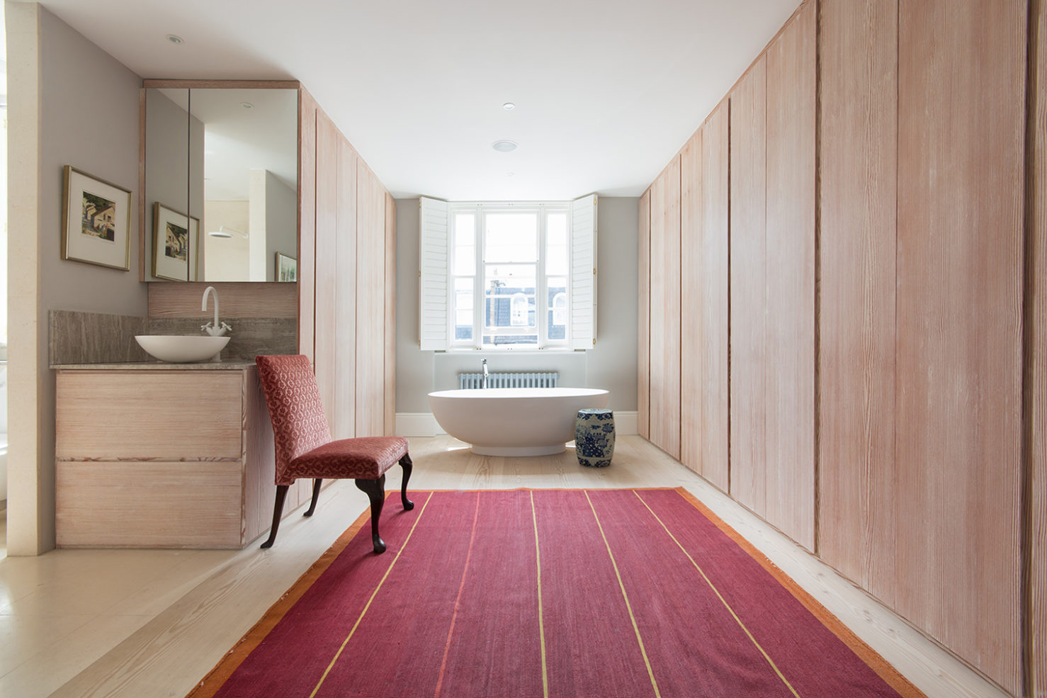 London home designed by Jonathan Tuckey is for rent for £2,600 per week